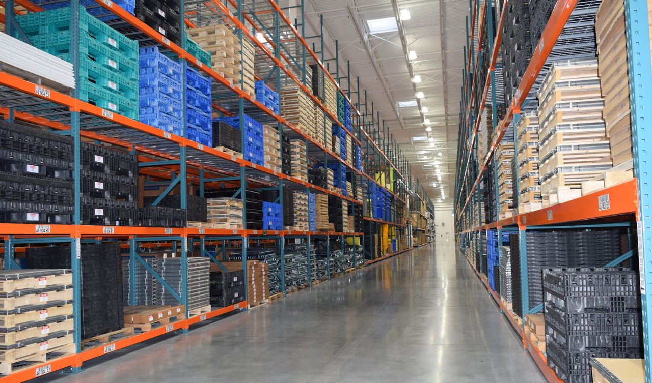 ULINE - Cree Lighting